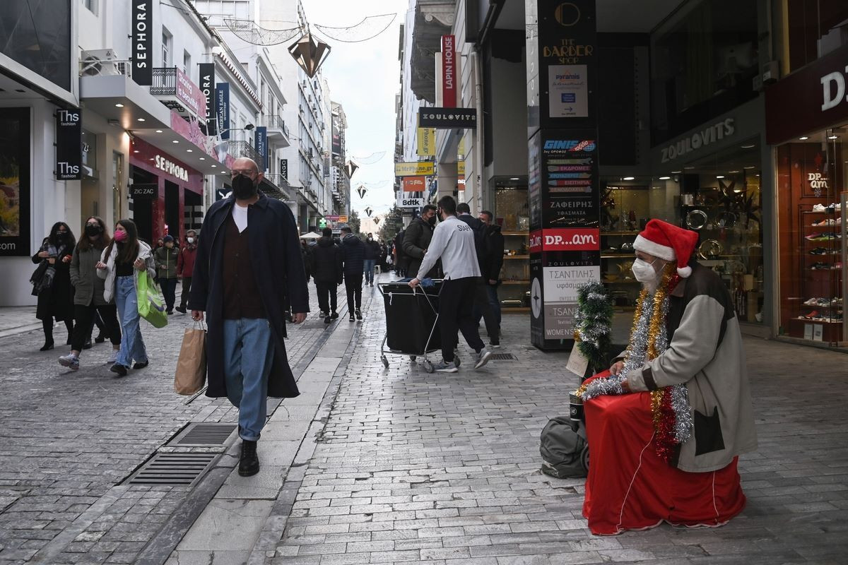 Τα τελευταία ψώνια για το ρεβεγιόν των Χριστουγέννων – Το ωράριο των ...