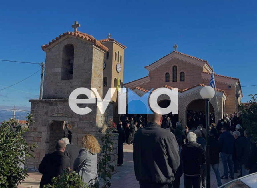 Χαλκίδα: Θρήνος στην κηδεία του 43χρονου Σάκη που δολοφονήθηκε από την ...