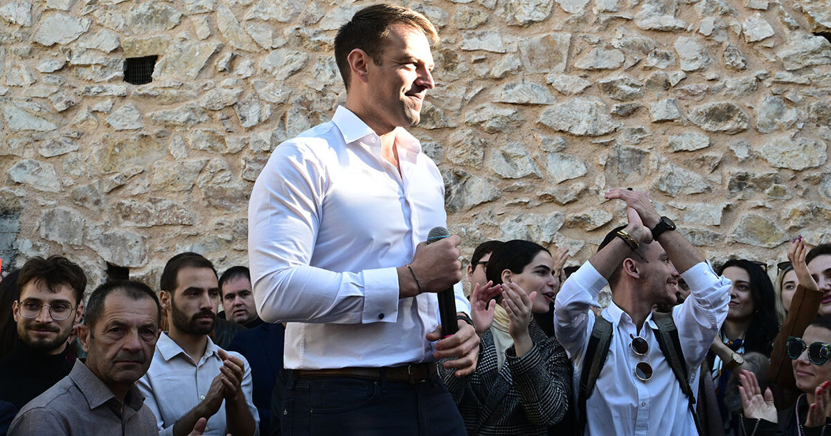 Κασσελάκης κατά «Δημοκρατίας»: Τα ζητήματα τιμής και αξιοπρέπειας ...