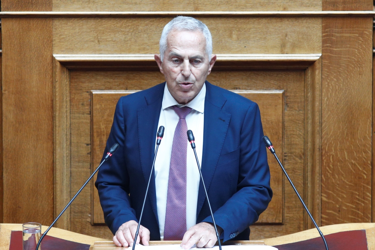 Αποστολάκης: «Ξέρετε κανένα κόμμα που να μην έχει μαύρα χρήματα;»