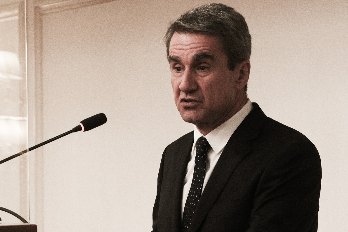 ΣΥΡΙΖΑ: Η κυβέρνηση να λογοδοτήσει γιατί… χάθηκε στη μετάφραση το όνομα ...