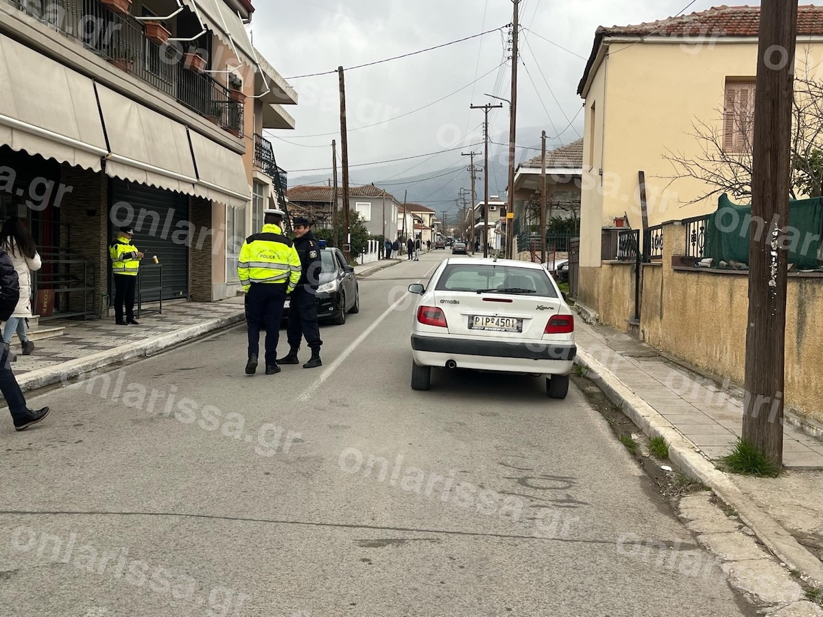 Άγριο φονικό στα Τέμπη: Ταμπουρωμένος με χειροβομβίδα ο 60χρονος που ...