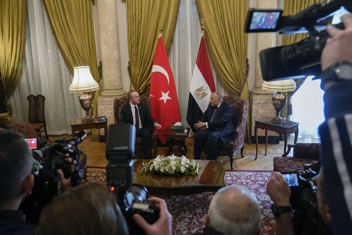 Το φλερτ Τουρκίας - Αιγύπτου και η «προίκα» των 25 δισ. από τους Αραβες