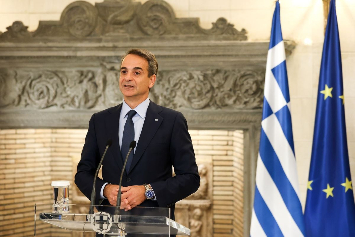 Ο Μητσοτάκης «υπέκλεψε» και την ιστορία - Η «Ομάδα Αηδίας» της ΝΔ και ...