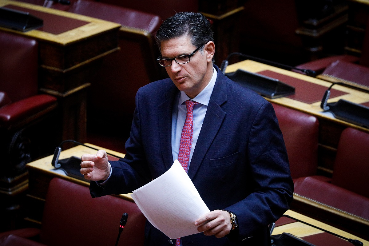 Διονύσης Καλαματιανός: Συζητάμε σοβαρά αν θα πάρουμε πυροσβέστες να ...