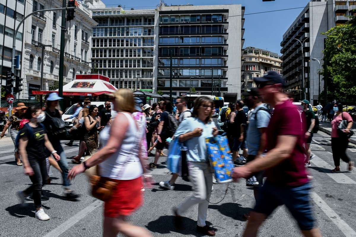 Ασφαλιστικό: Φυγή στη σύνταξη πριν τα 62 και παραμονή στην… εργασία ...