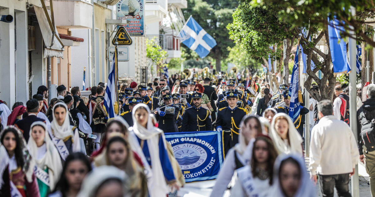 Μεσολόγγι: Με λαμπρότητα οι εκδηλώσεις για τα 199 χρόνια από την ηρωική ...