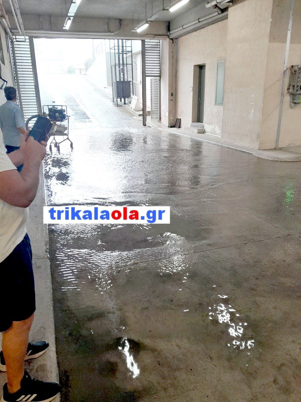 Εικόνες ντροπής στο Νοσοκομείο Τρικάλων: Πλημμύρισε το υπόγειο μετά την ...