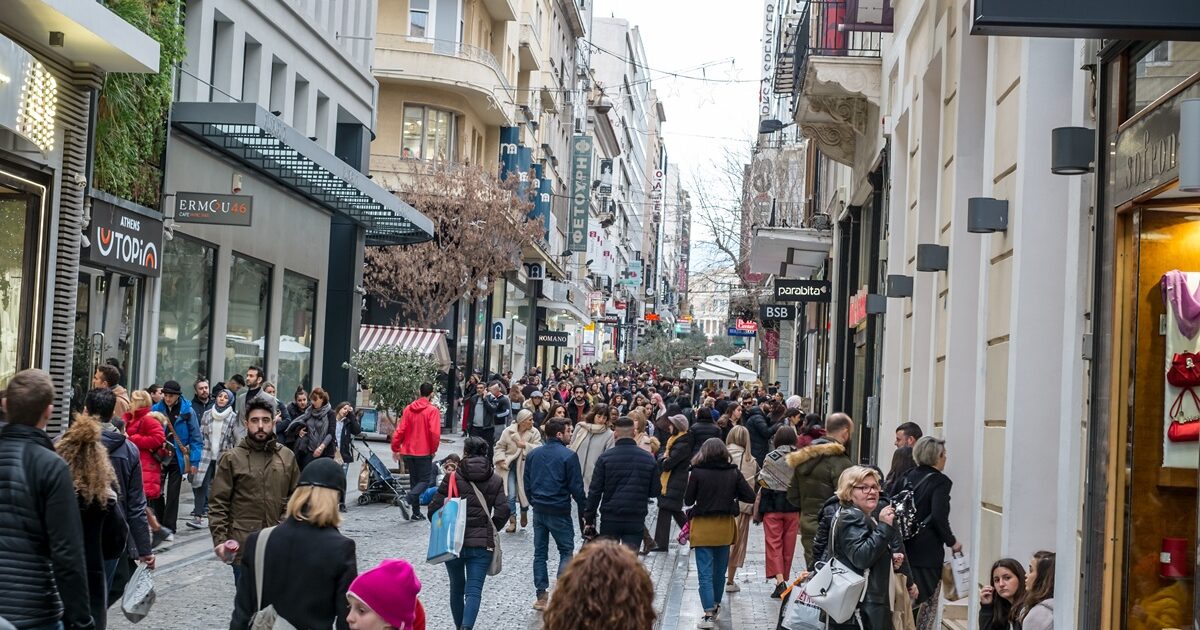 Κυριακή 30/11 με ανοιχτά μαγαζιά - Τι ώρα ανοίγουν και κλείνουν
